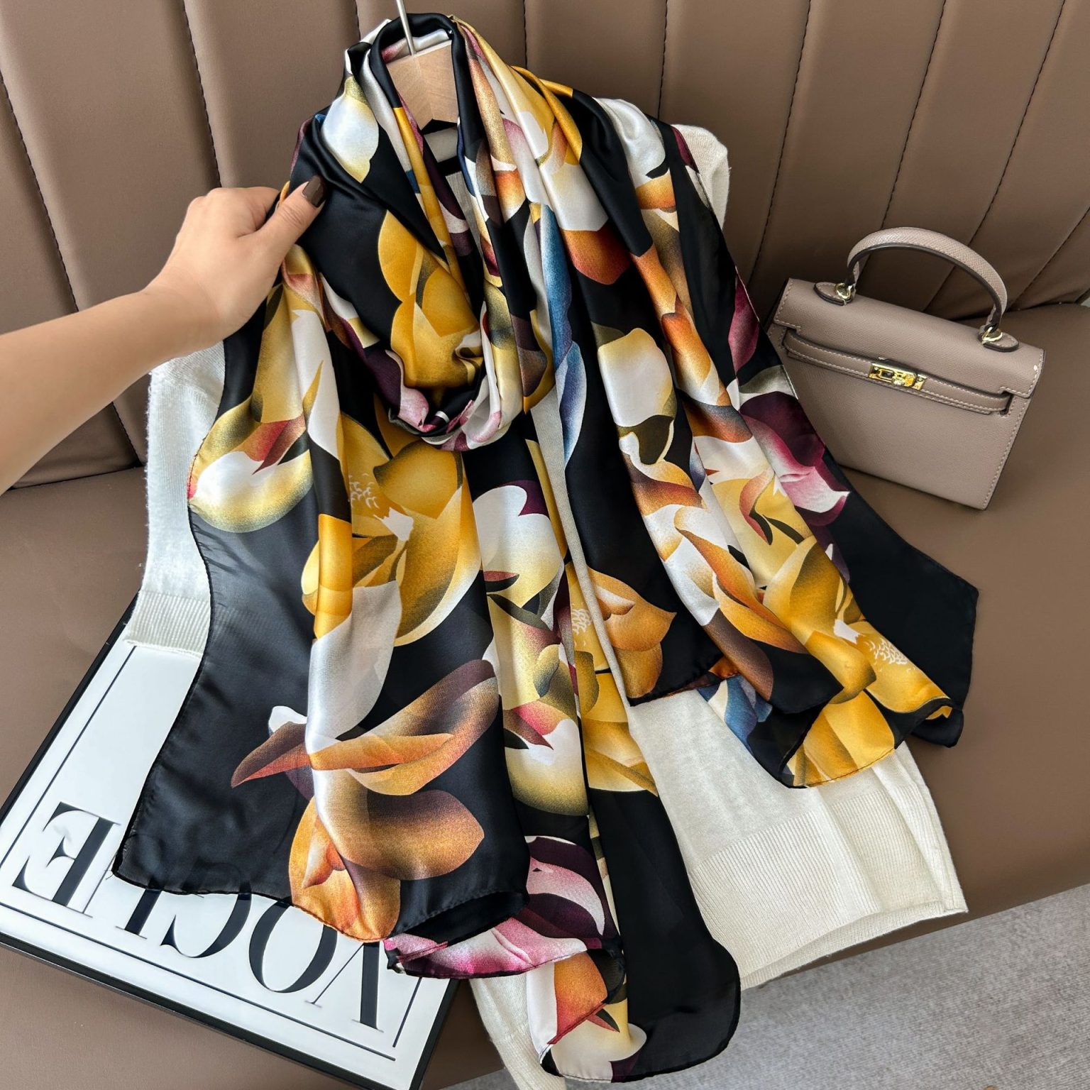 Dark Tulip Tree - Zohra